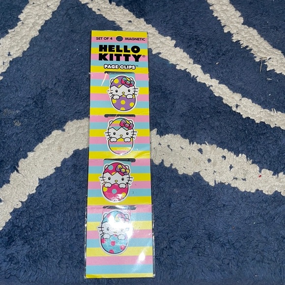 Hello Kitty | Accessories | New Set4 Hello Kitty Magnetic Bookmarks ...
